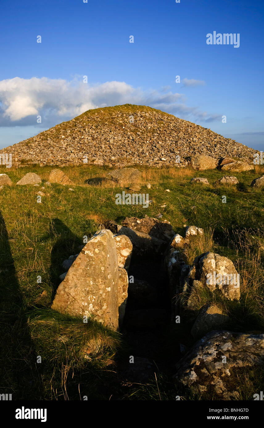 Cairn T Passage Grave, Loughcrew Meagalithic Site, Slieve na Calliagh ...