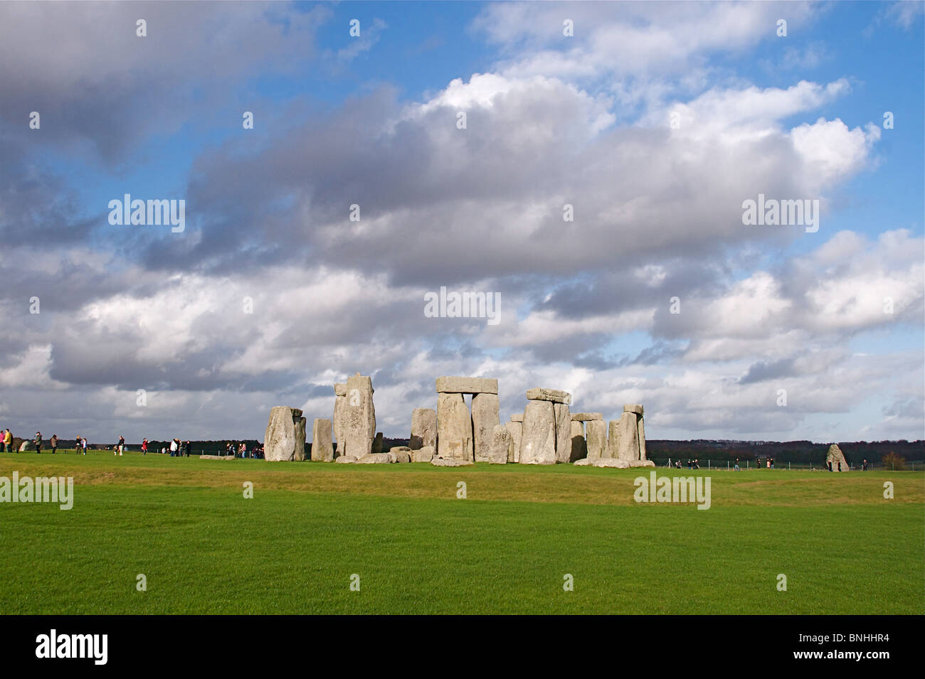Views of the monolithic stone slabs of Stonehenge Stock Photo - Alamy