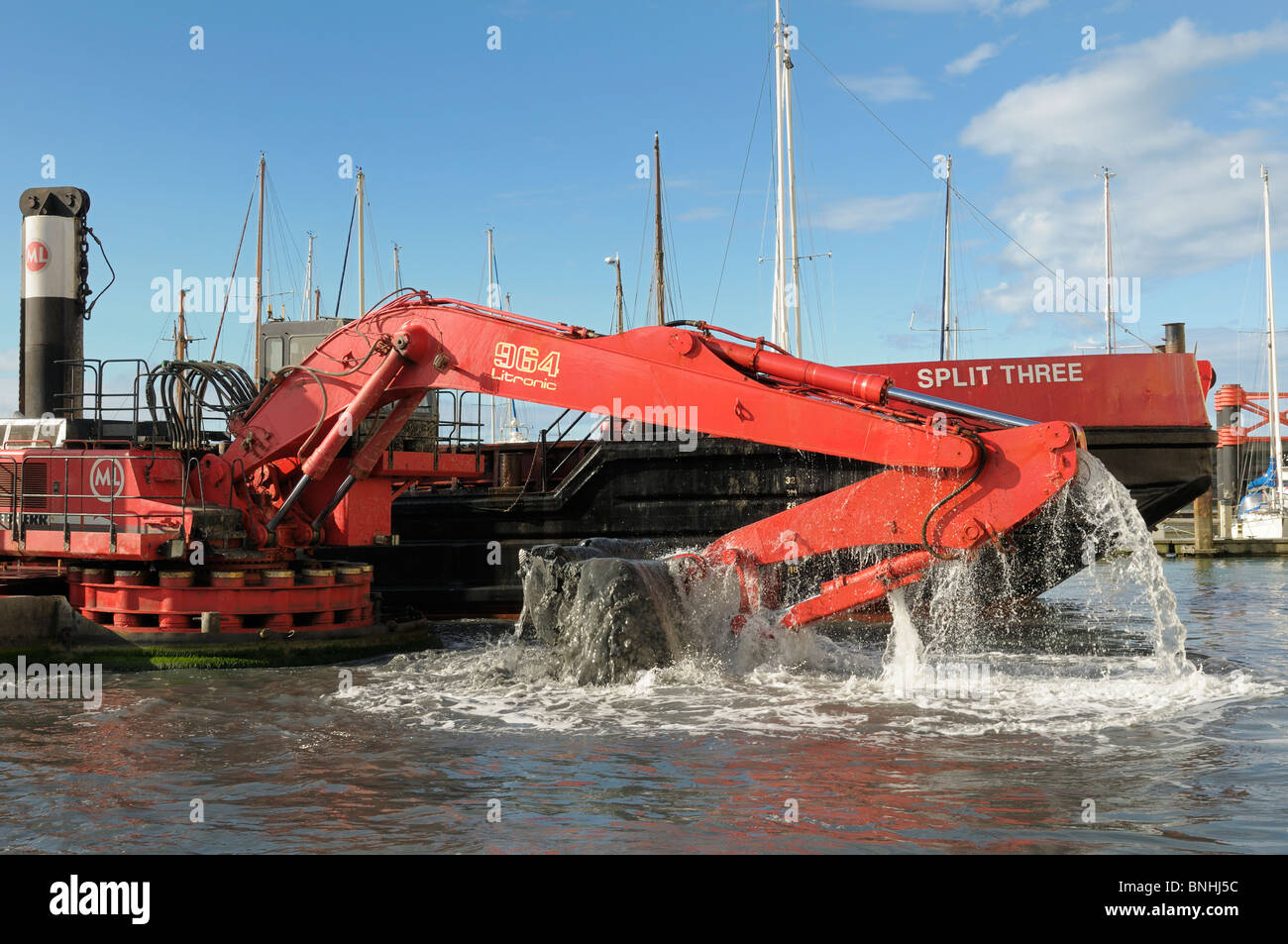 Hydraulic dredging hi-res stock photography and images - Alamy