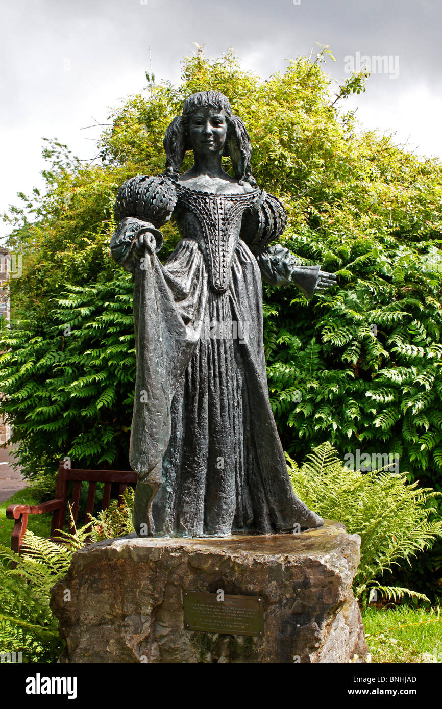 Lorna Doone statue in Dulverton Somerset England UK Stock Photo - Alamy