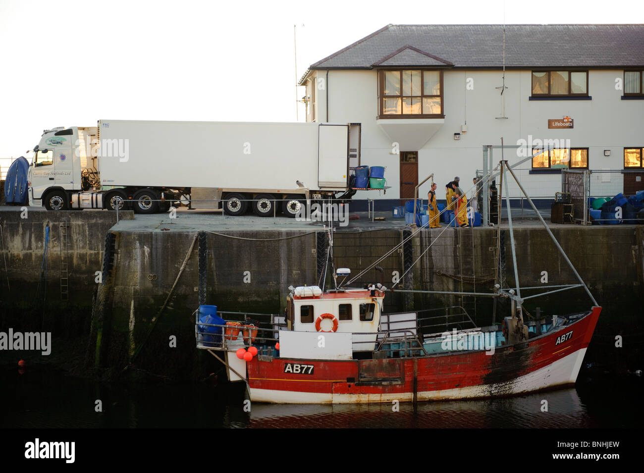 Fish trawler uk hi-res stock photography and images - Alamy