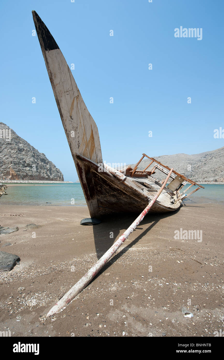 Musandam peninsula beach hi-res stock photography and images - Alamy