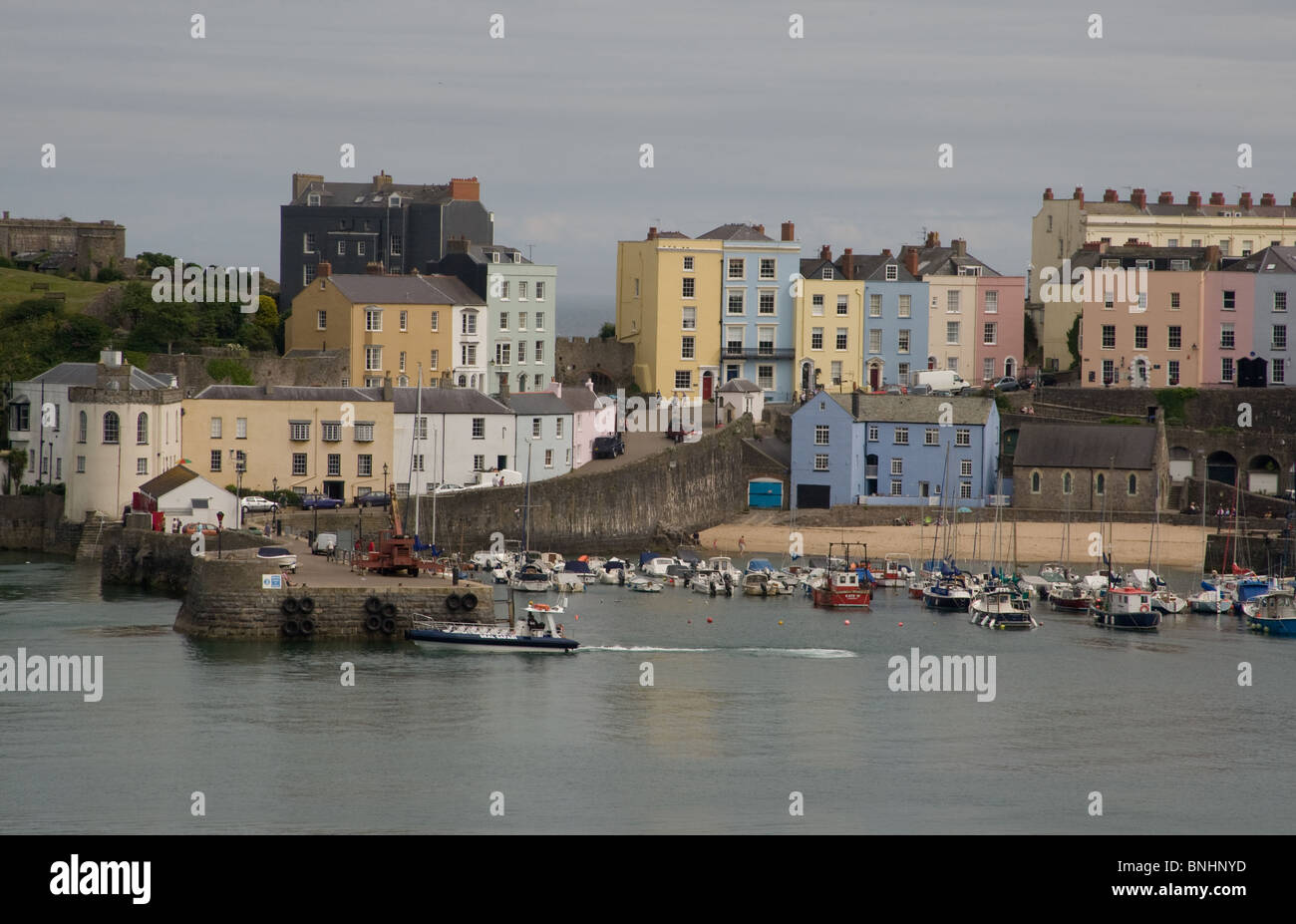 Tenby buildings hi-res stock photography and images - Alamy