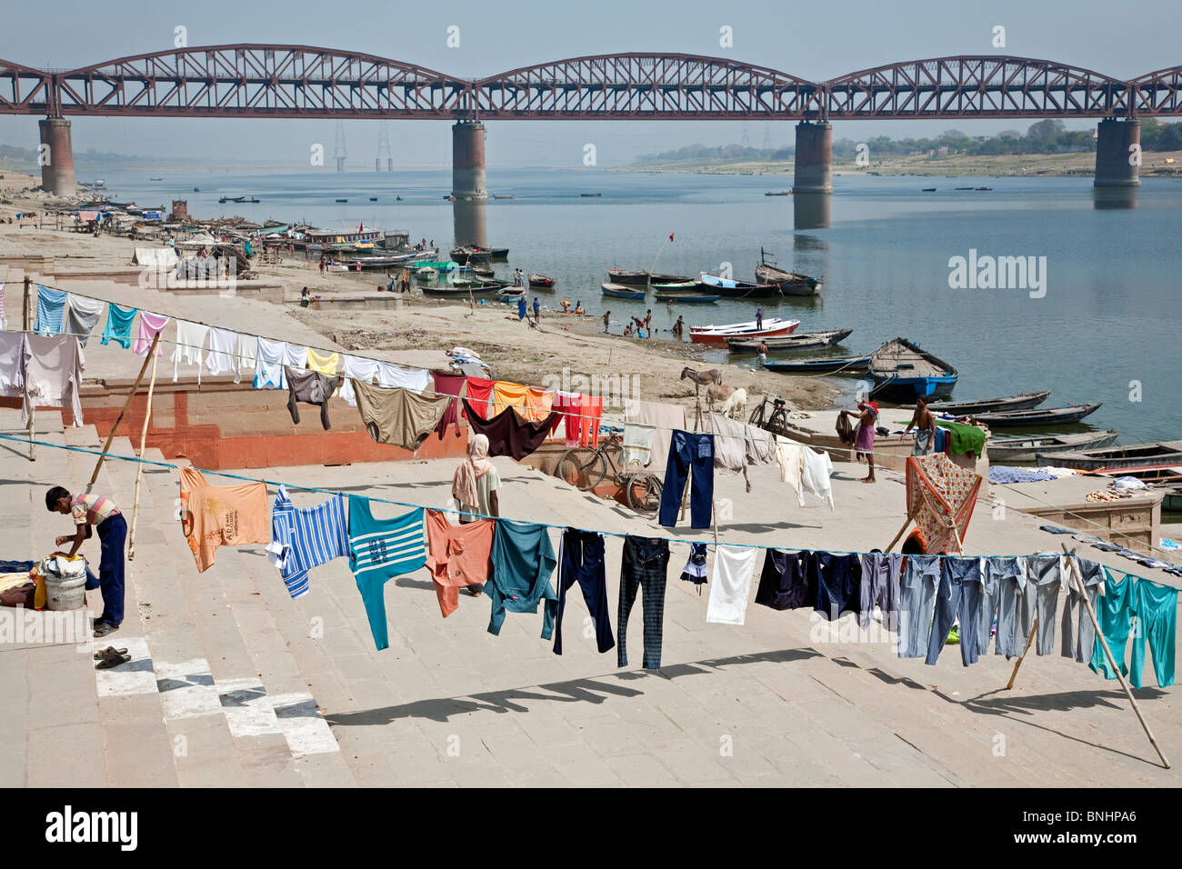 Clothes line. Shivala Ghat. Varanasi. India Stock Photo - Alamy