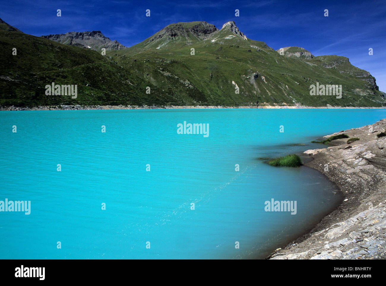 Lac de moiry hi-res stock photography and images - Alamy