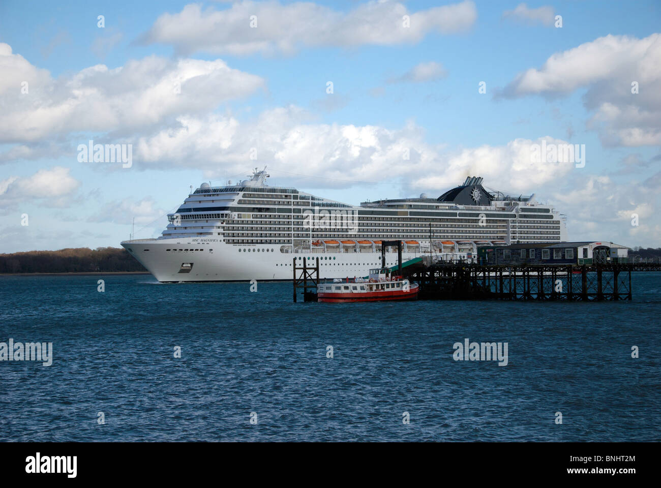 Hythe Hampshire UK Southampton Water Pier Ferry Front Foreshore Ocean ...
