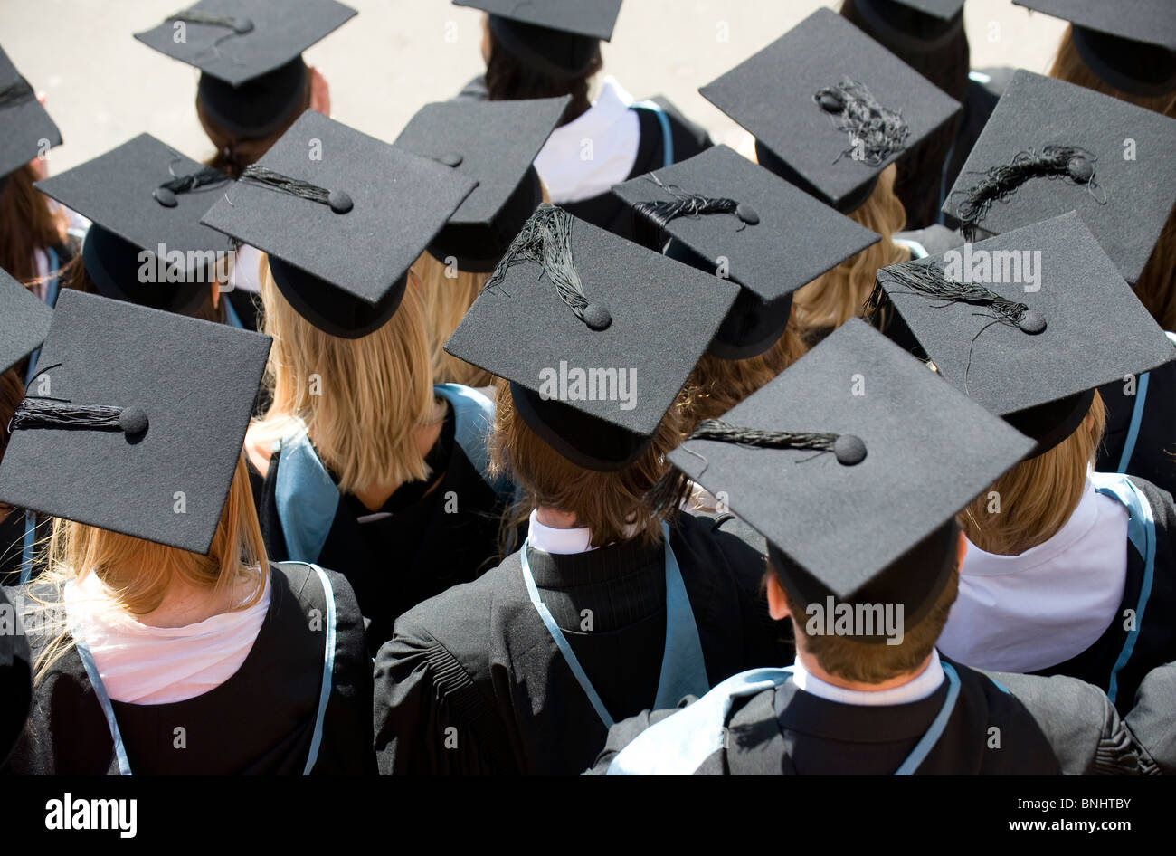 Students / graduates at The University of Birmingham after their ...