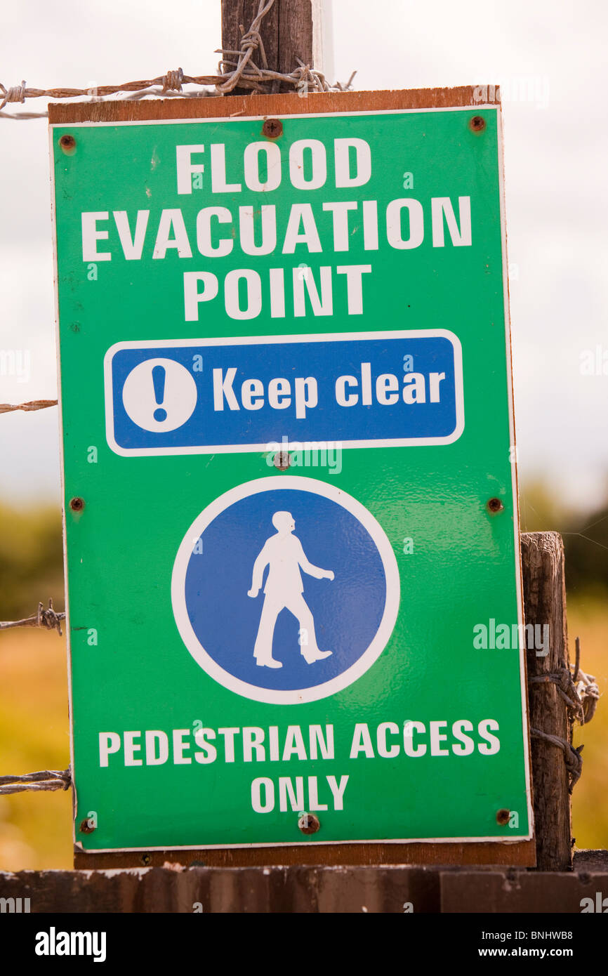 Caravan park sign hi-res stock photography and images - Alamy