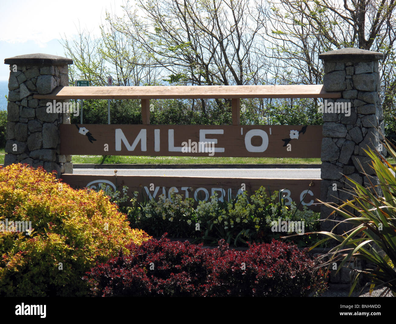 Mile zero trans canada highway victoria canada hi-res stock photography ...