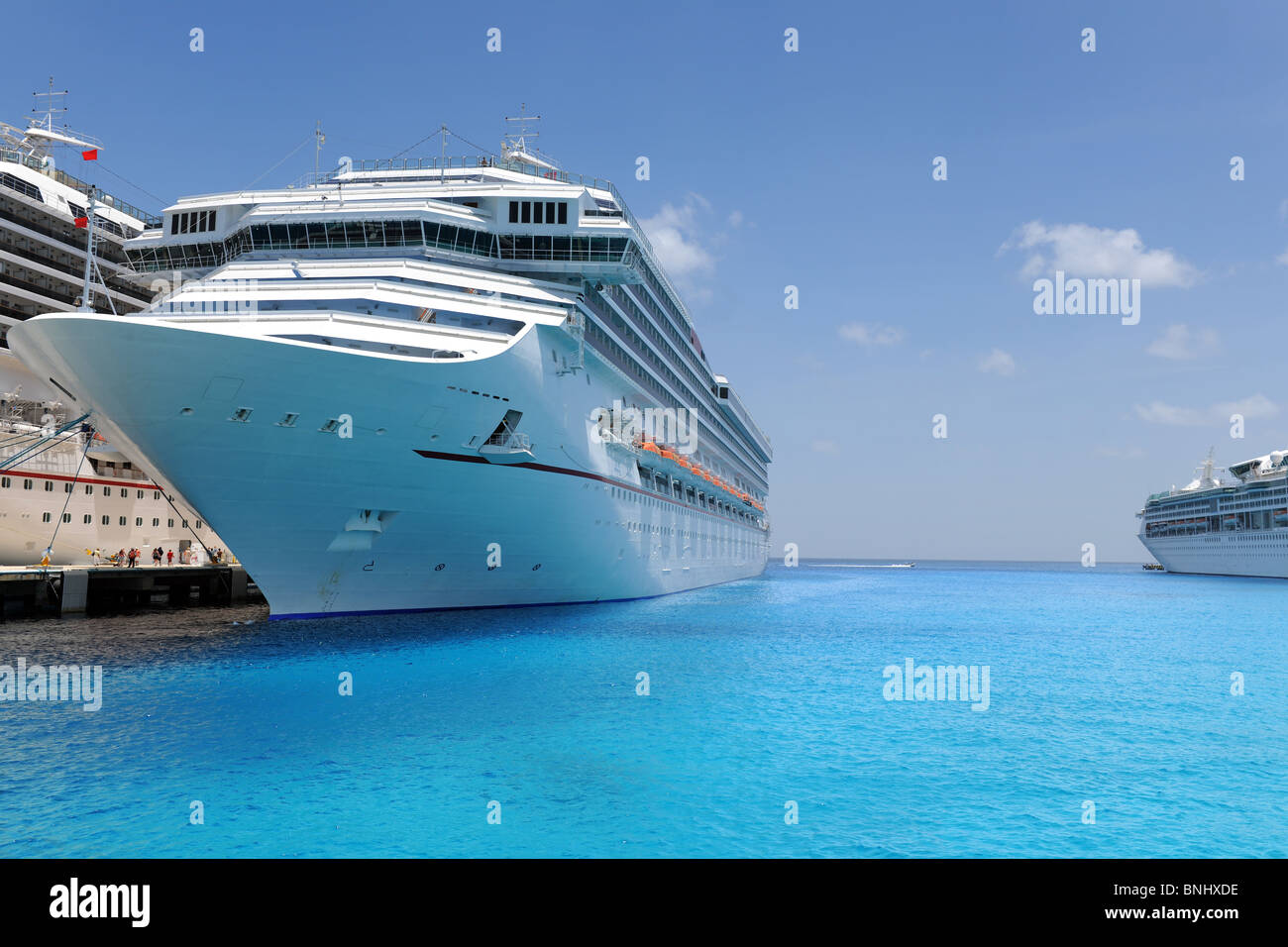 Warm water port hi-res stock photography and images - Alamy