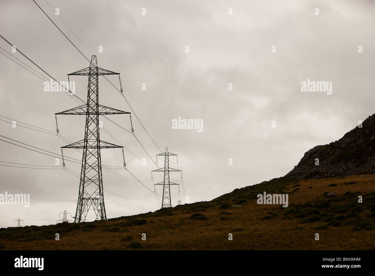 Pylons in Snowdonia,North Wales Stock Photo - Alamy