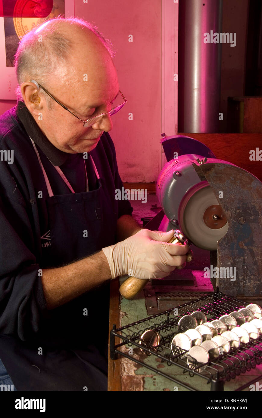 Coin manufacturing hi-res stock photography and images - Alamy
