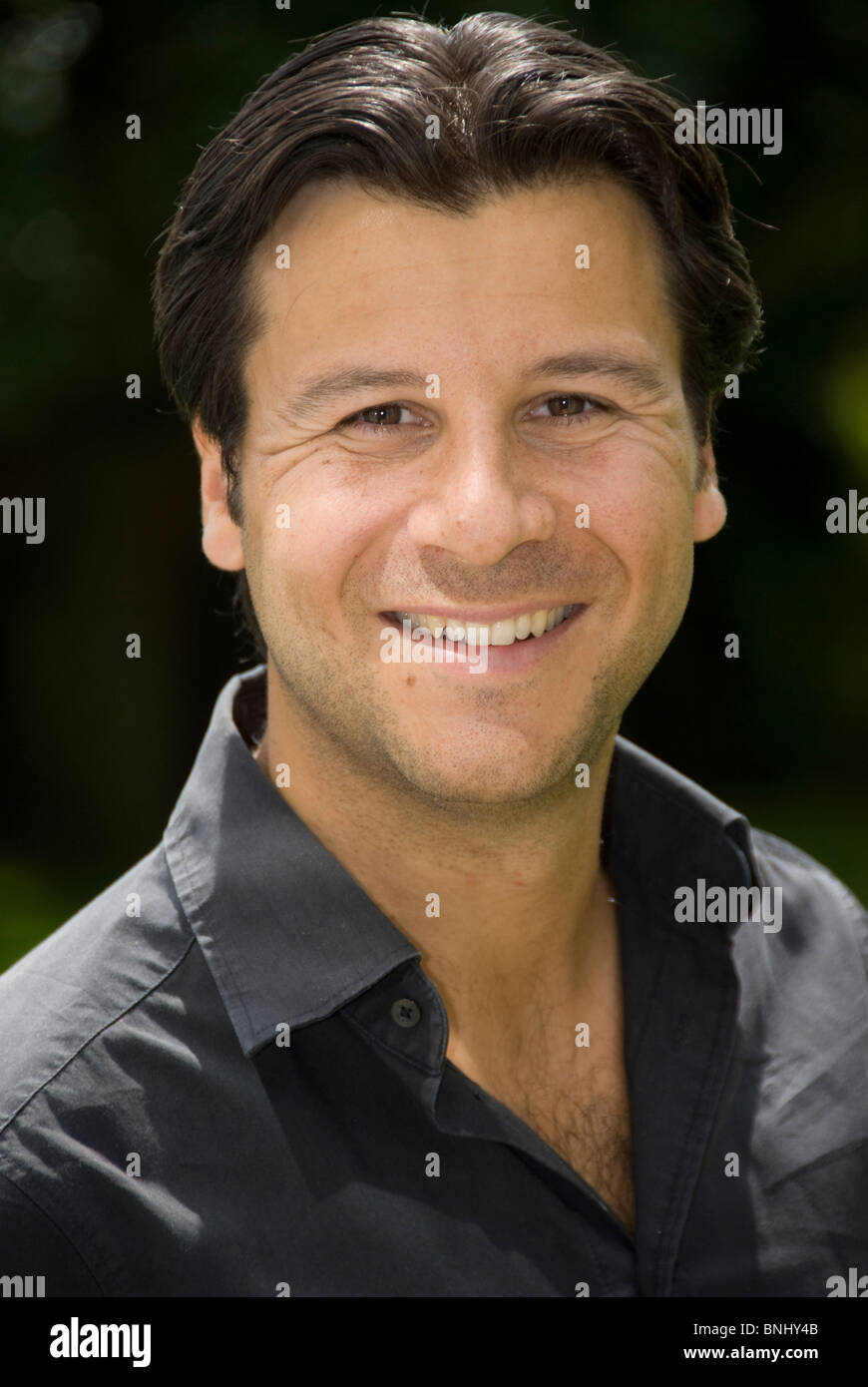 Face to main hi-res stock photography and images - Alamy