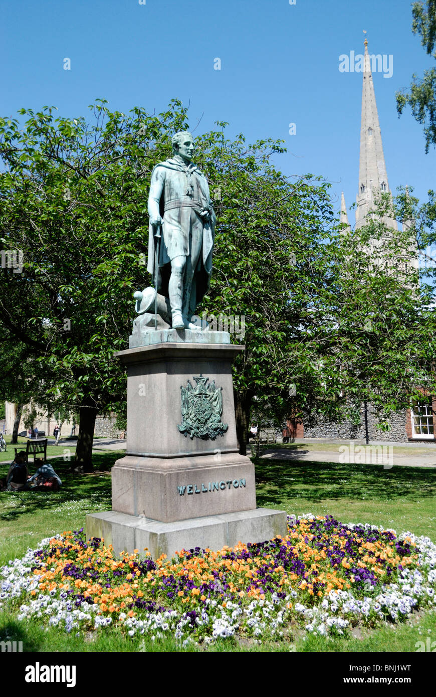 Statue of Wellington in Cathedral Close, Norwich, Norfolk, England ...