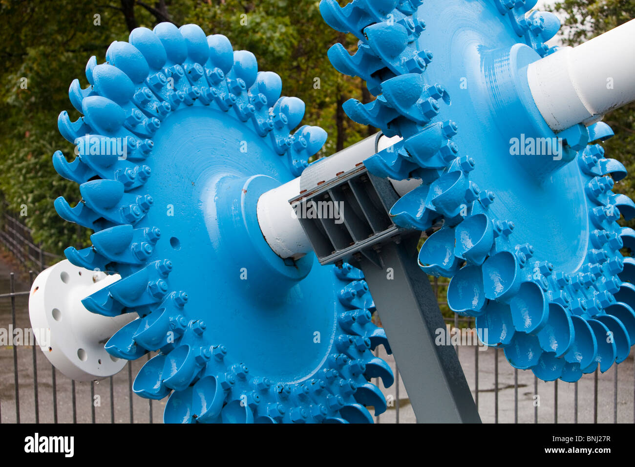 Pelton wheel hi-res stock photography and images - Alamy