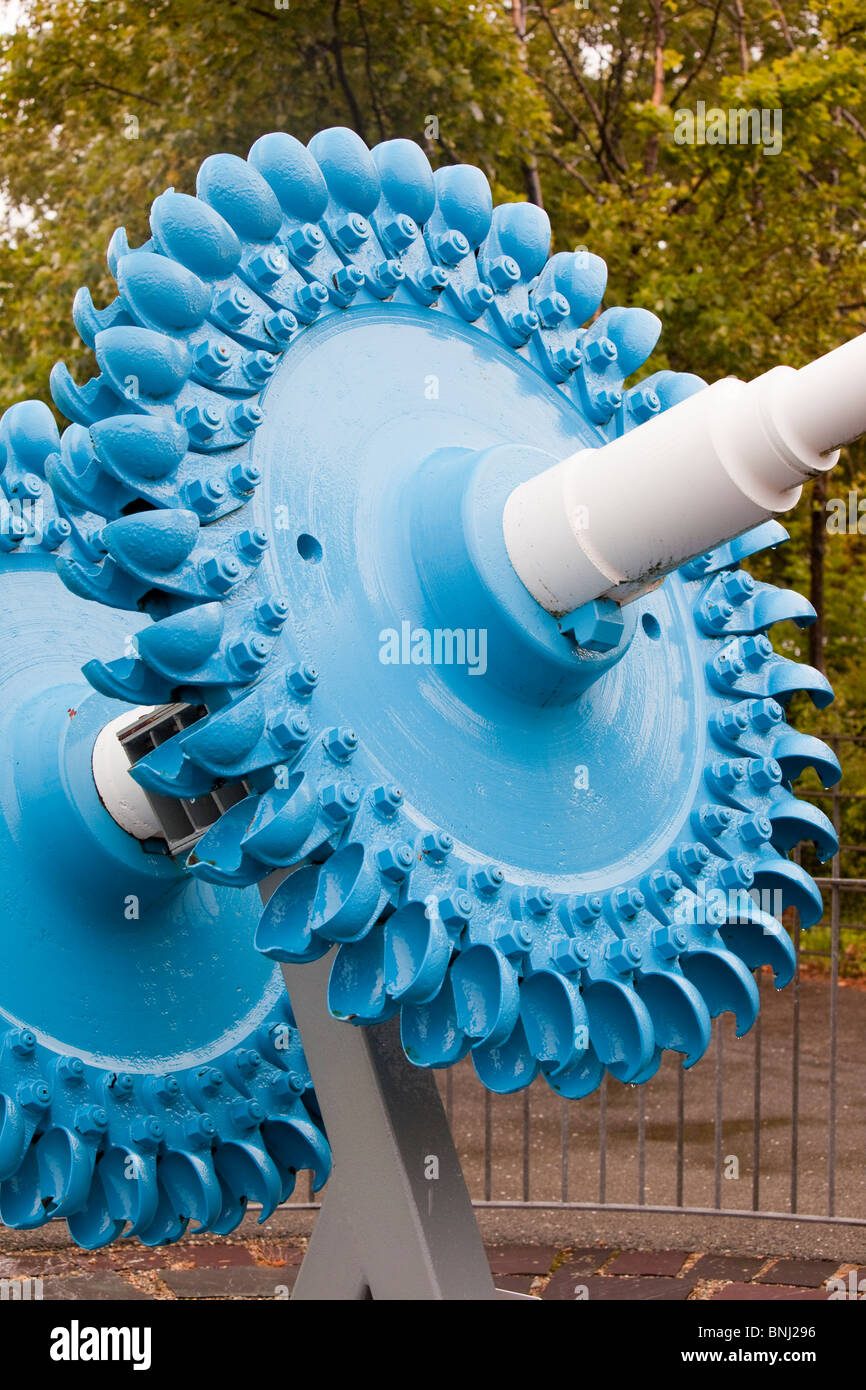 Pelton wheels hi-res stock photography and images - Alamy