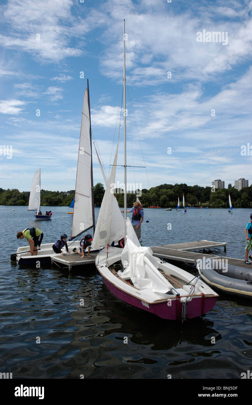 Sailing dinghies are available for children in Wimbledon Park Stock ...
