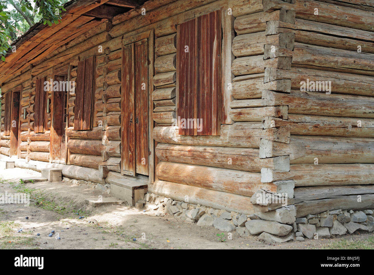 Log buildings rus hi-res stock photography and images - Alamy