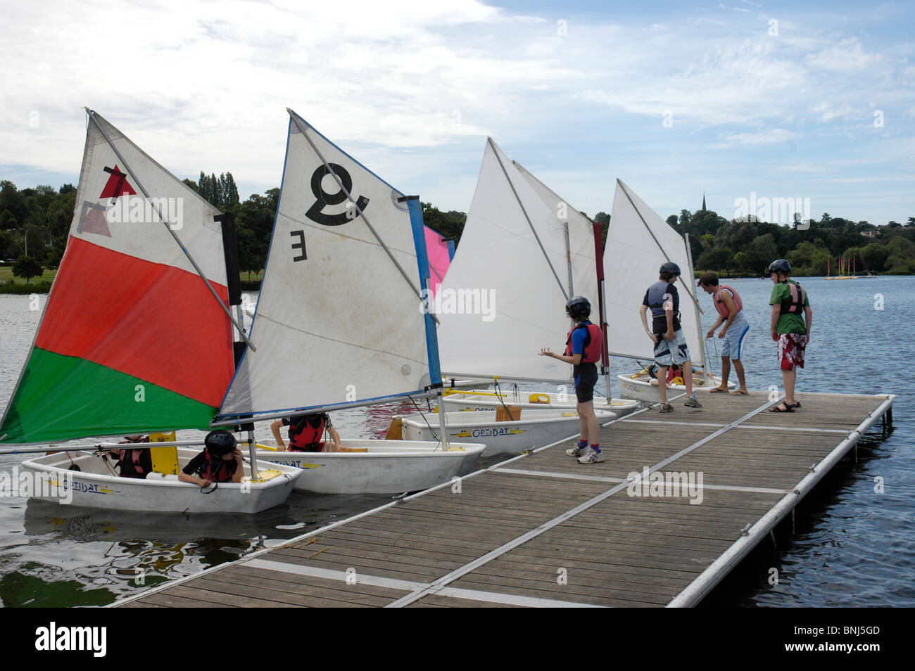 Wimbledon sailing hi-res stock photography and images - Alamy