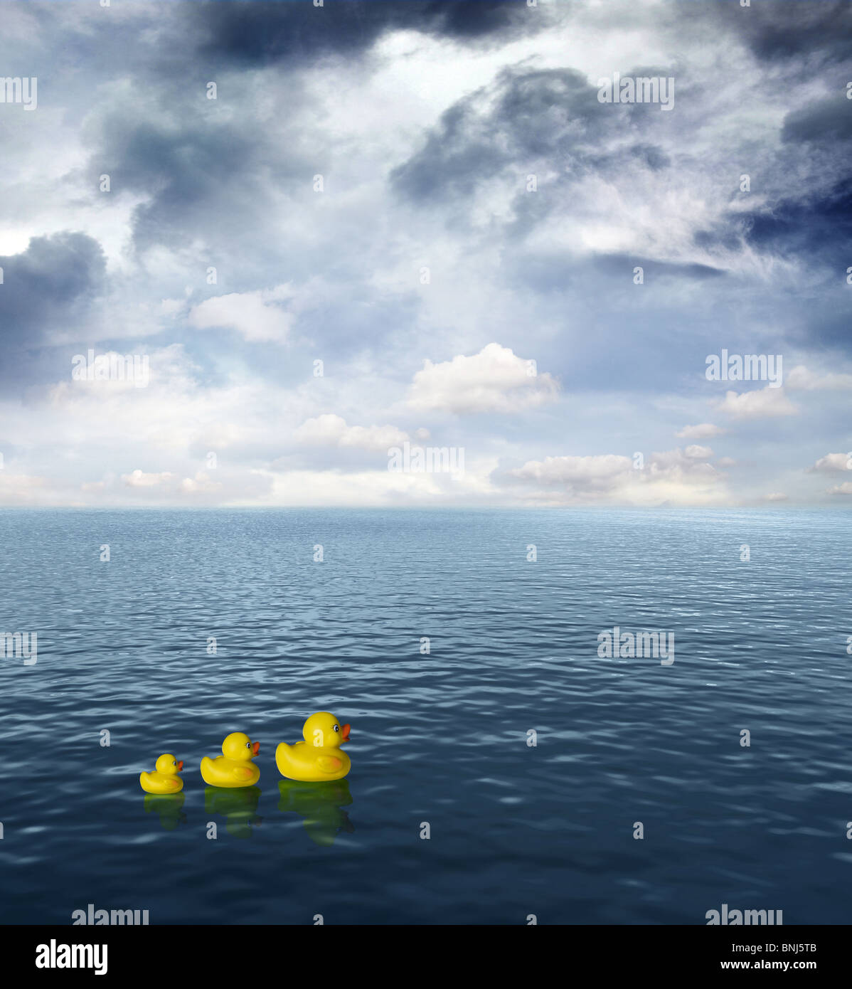 Rubber ducks sea hi-res stock photography and images - Alamy