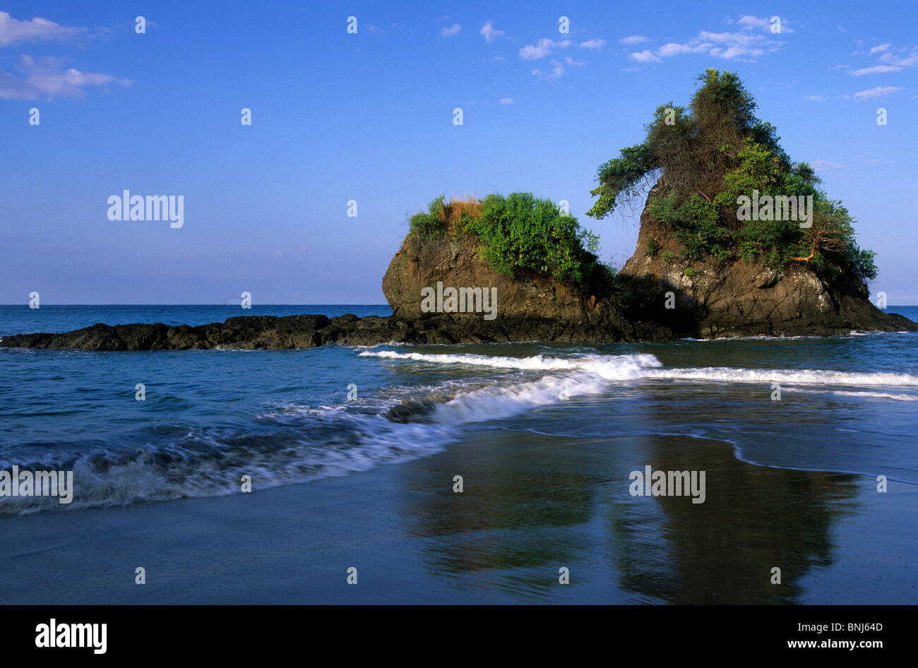 Costa Rica Pacific coast Sea Ocean rock cliff waves national park Playa ...