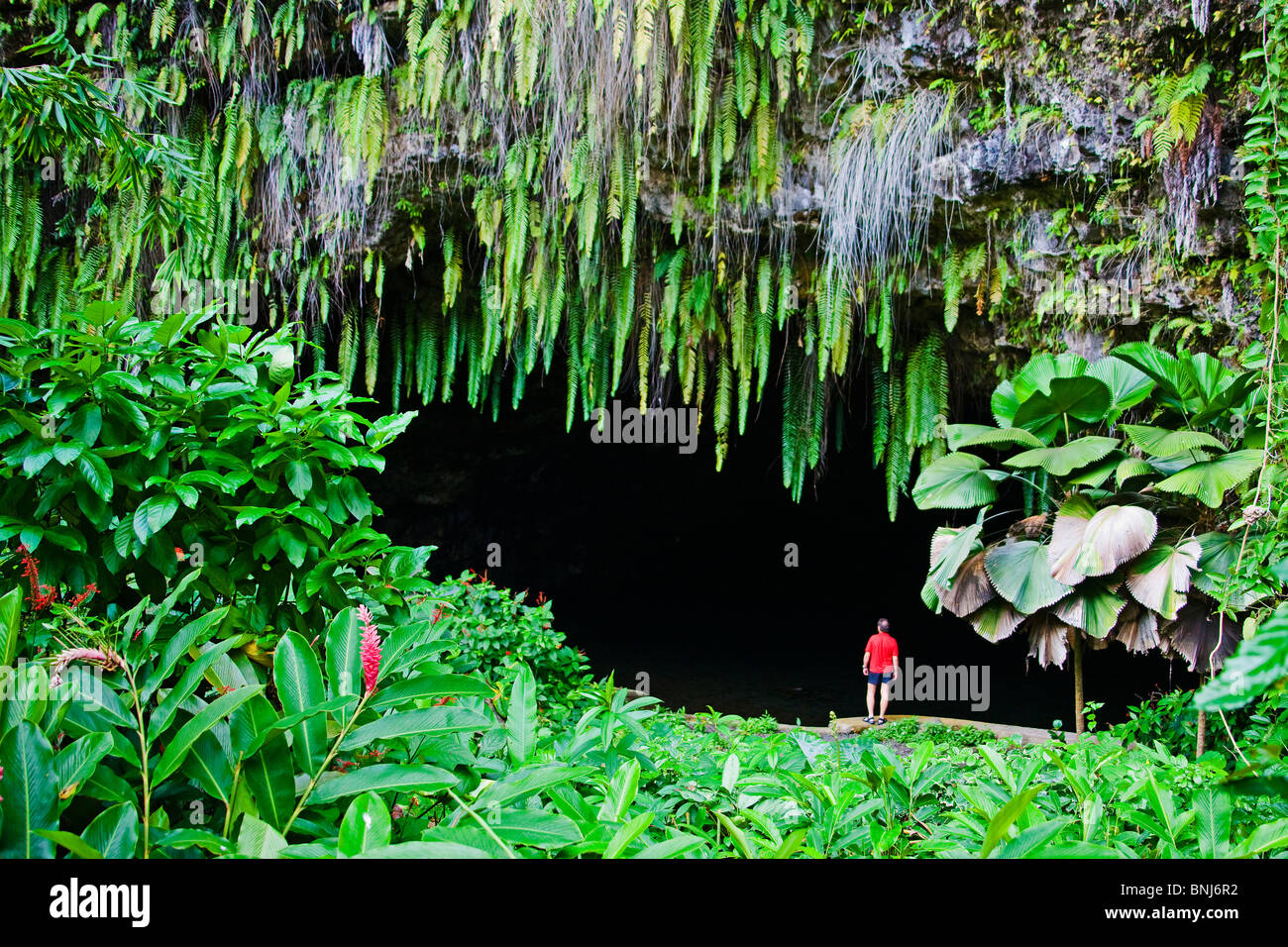 Maraa grotto hi-res stock photography and images - Alamy