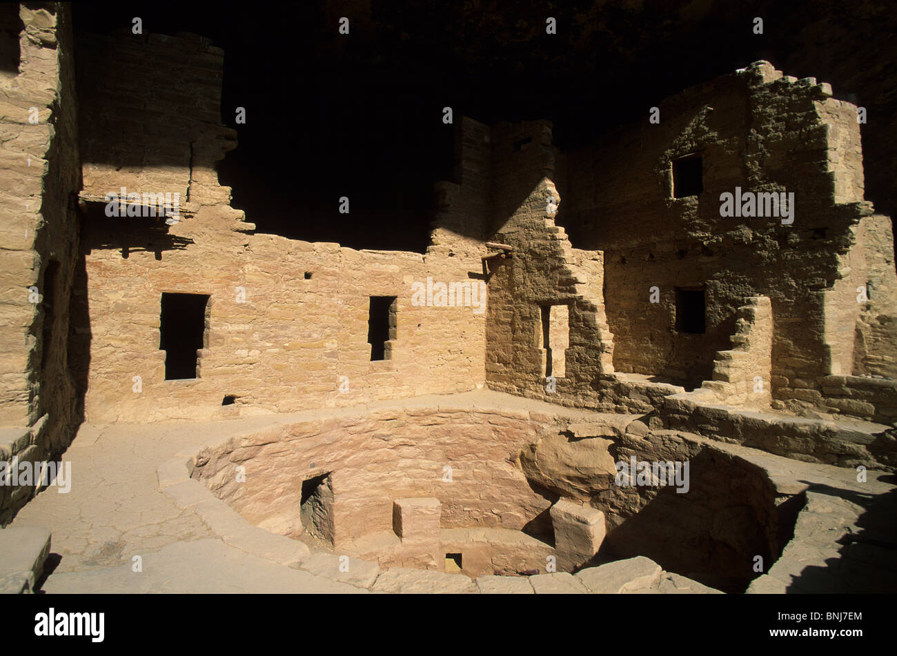 USA Colorado national park cave rock houses rock Dwellings Indians ...