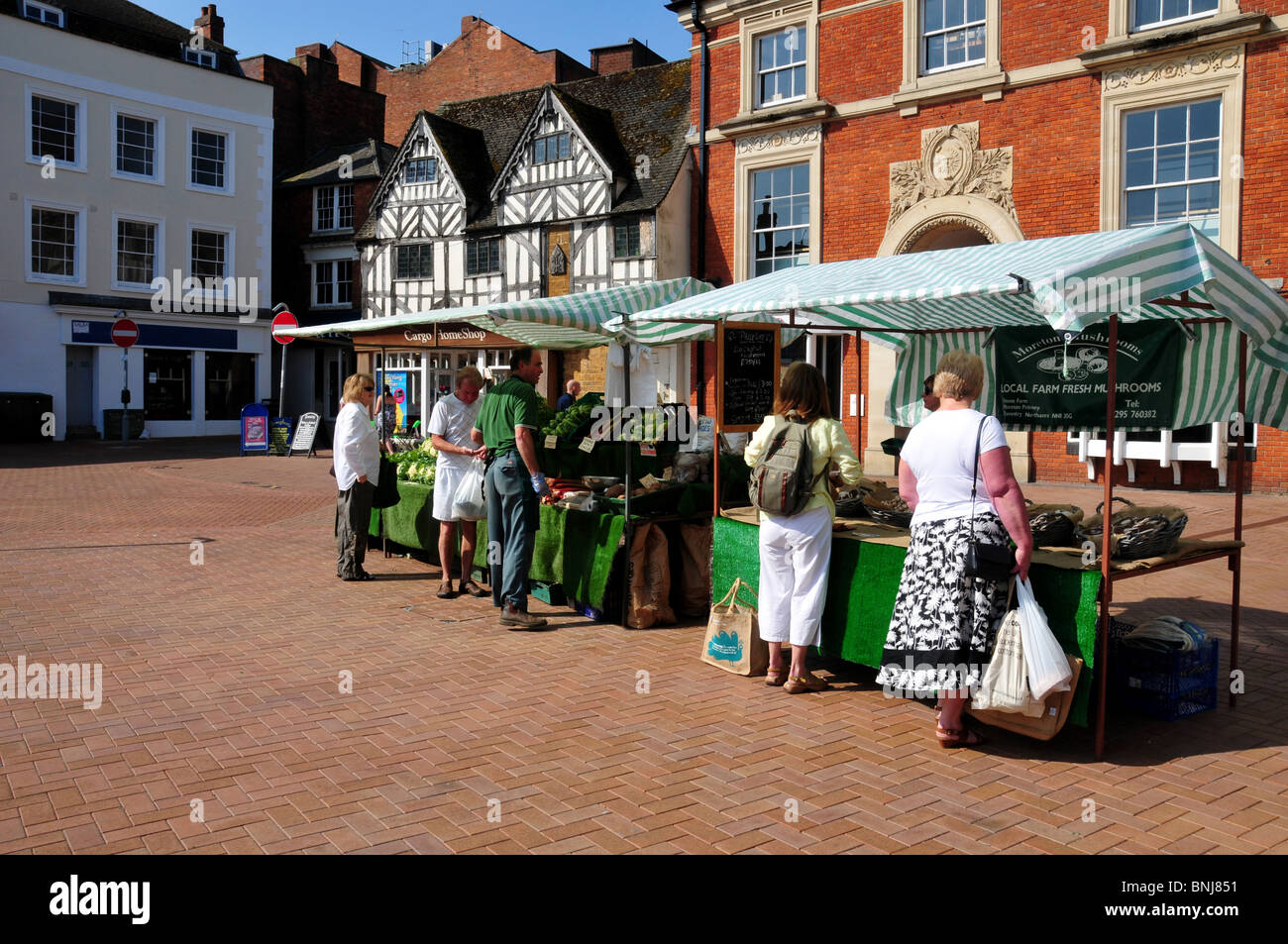 Banbury market hi-res stock photography and images - Alamy