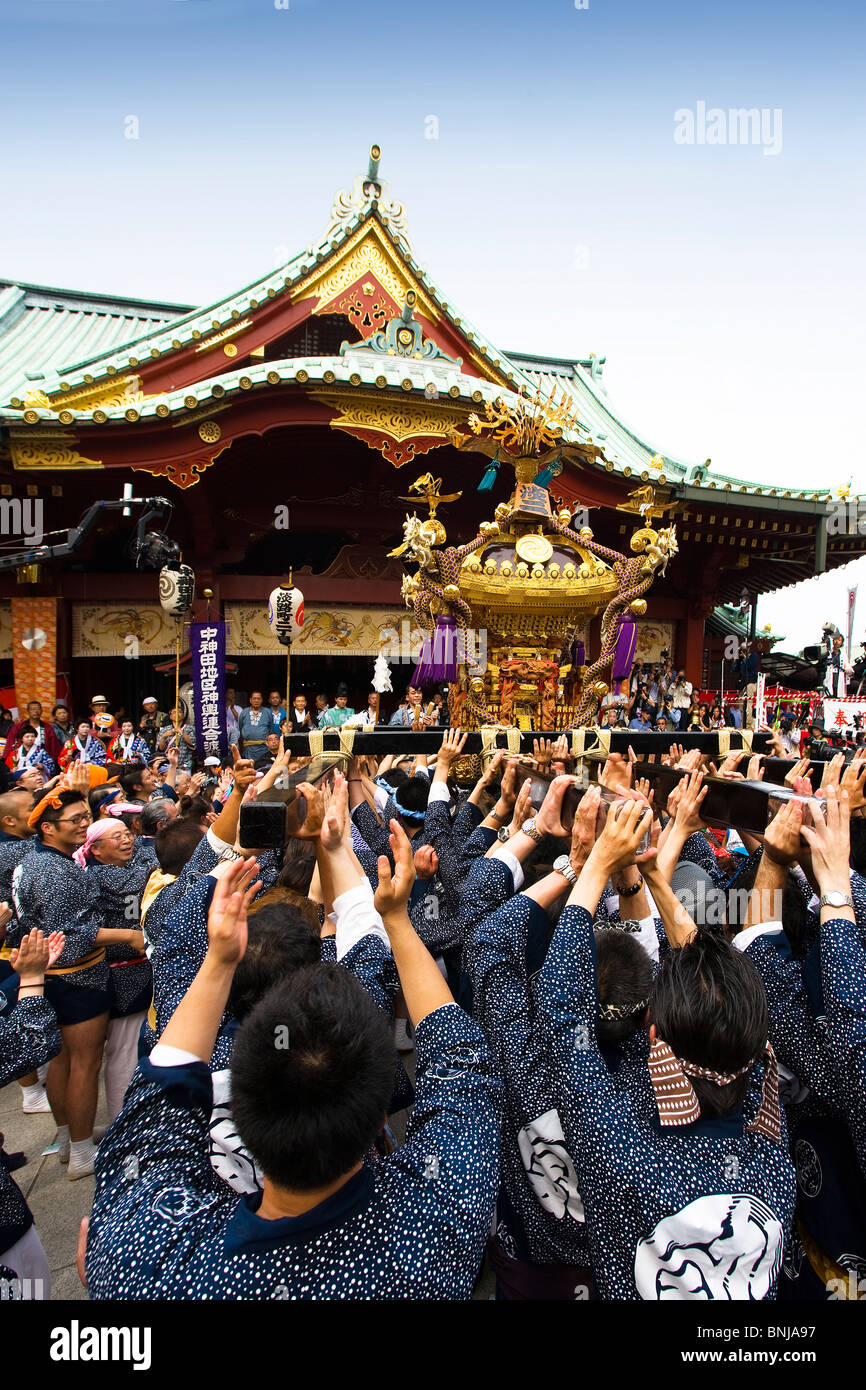 Kanda festival hi-res stock photography and images - Alamy