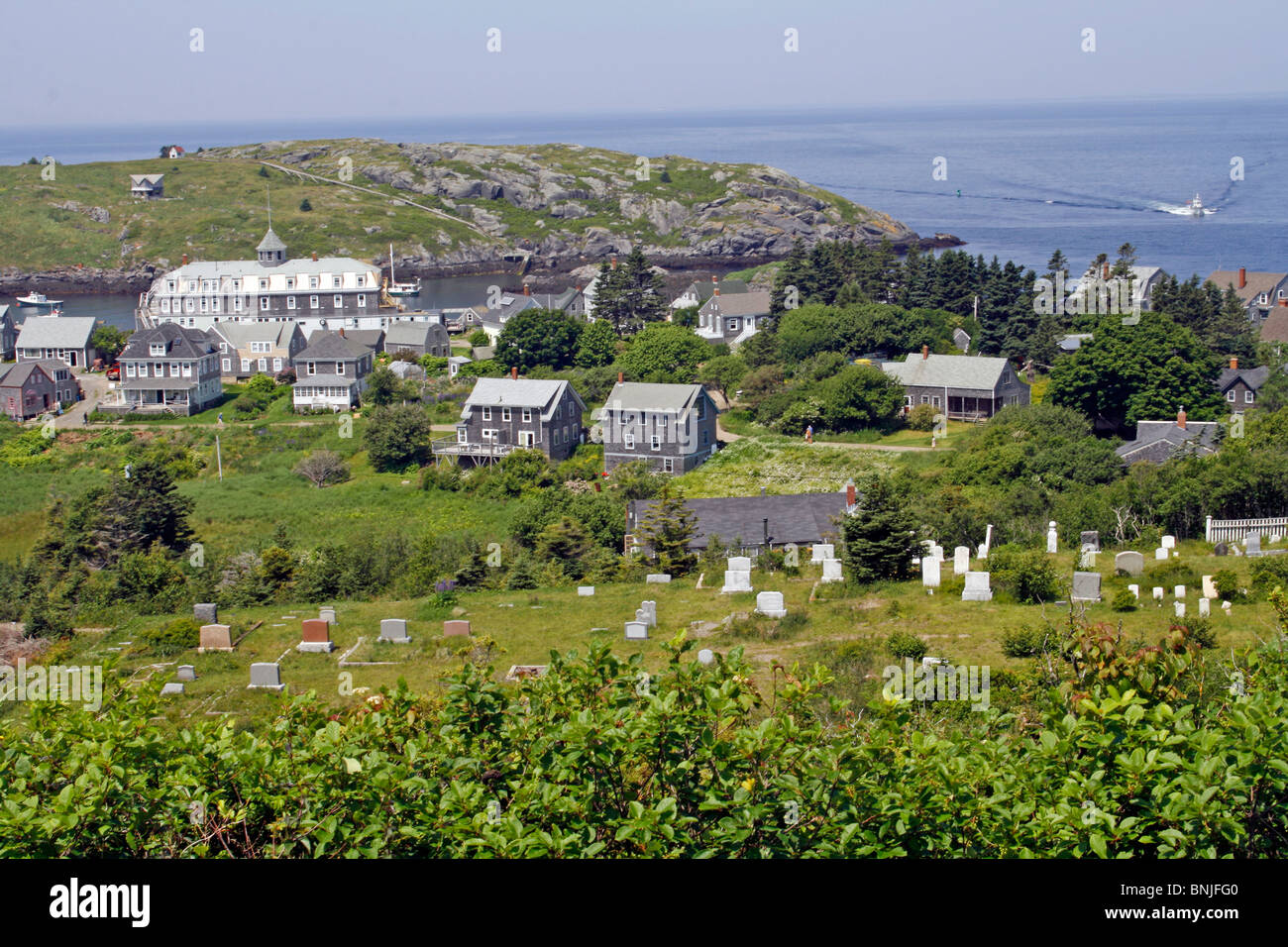 The monhegan ferry island harbor maine hi-res stock photography and ...