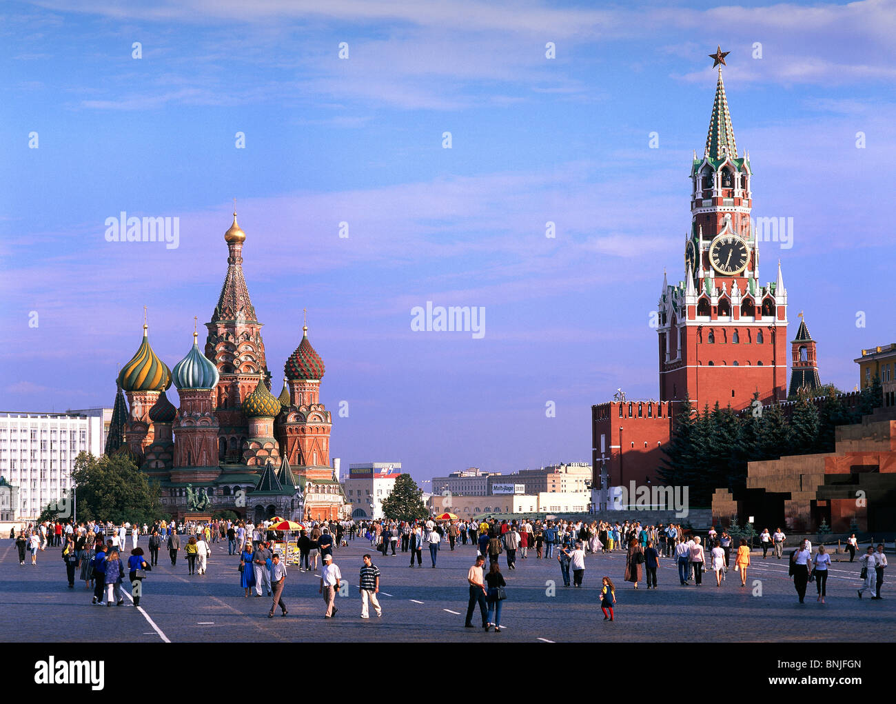 Lenin red square moscow hi-res stock photography and images - Alamy