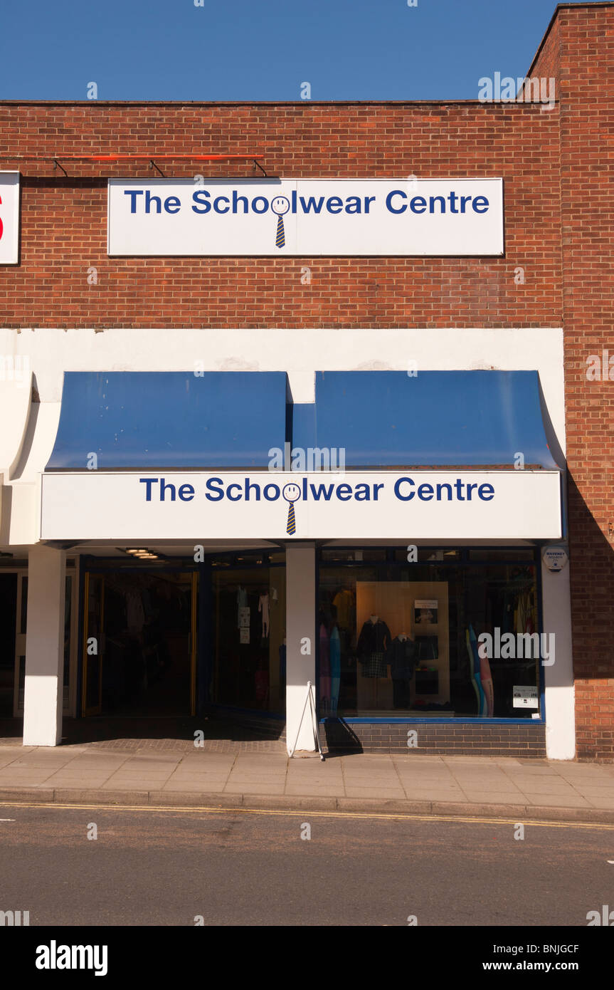 Schoolwear hi-res stock photography and images - Alamy