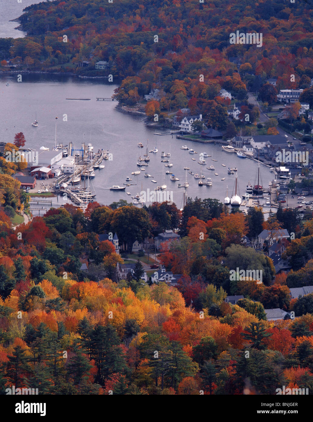 Camden harbor in autumn hi-res stock photography and images - Alamy