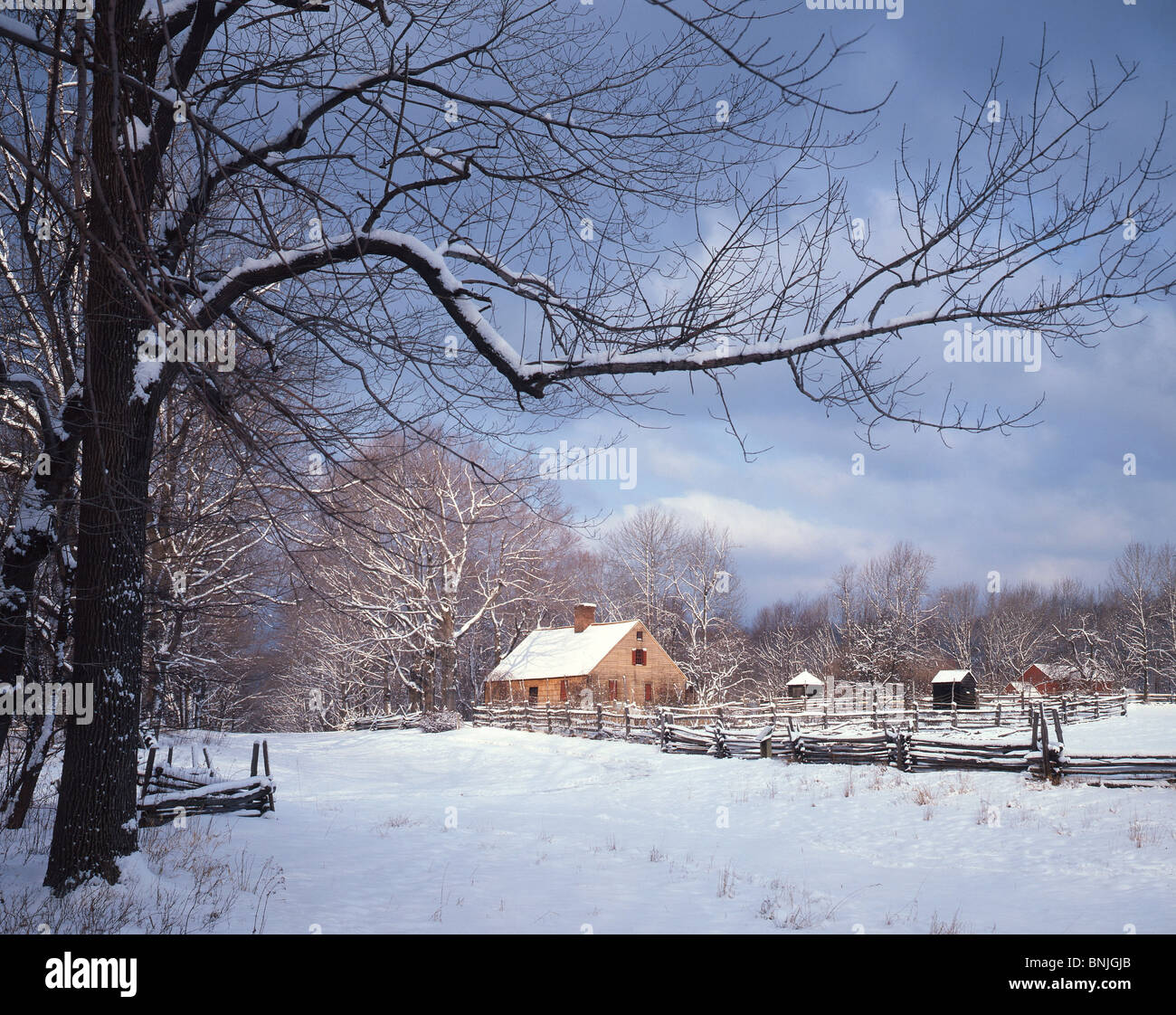 Classic farm scene hi-res stock photography and images - Alamy