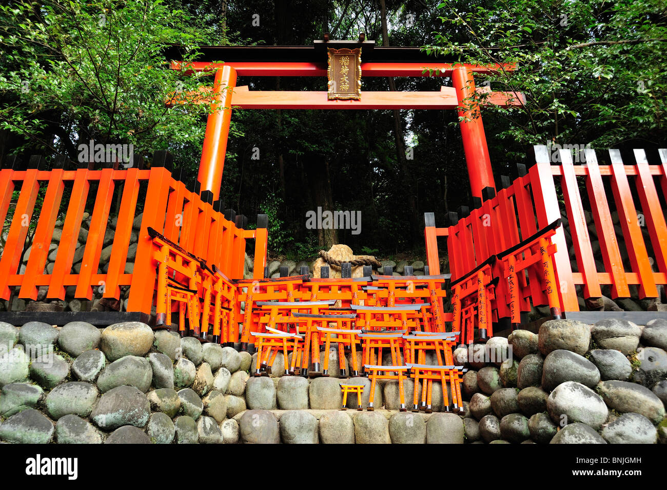 Japanese altar hi-res stock photography and images - Alamy