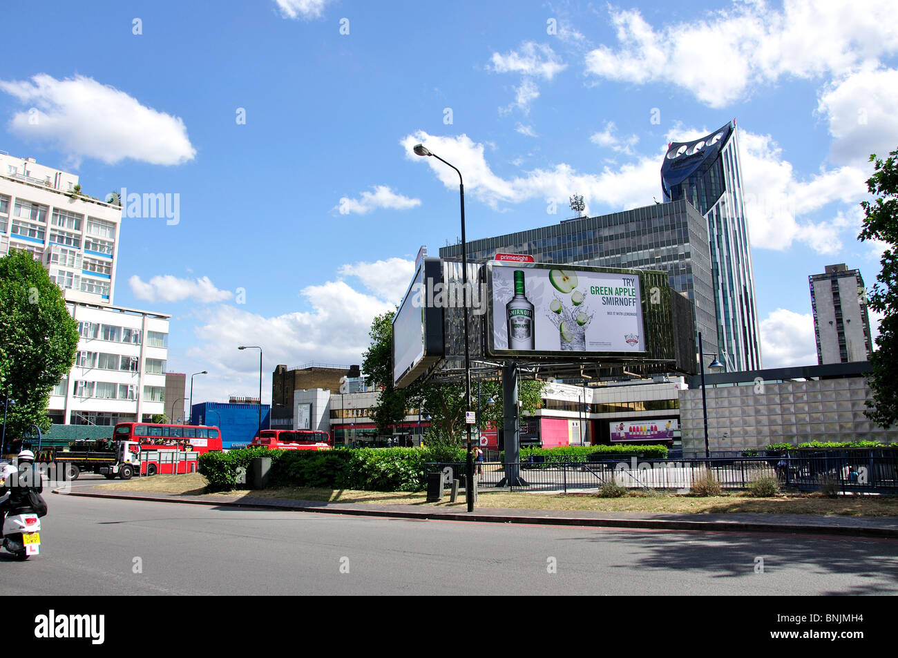 Northern Roundabout, Elephant and Castle, The London Borough of ...