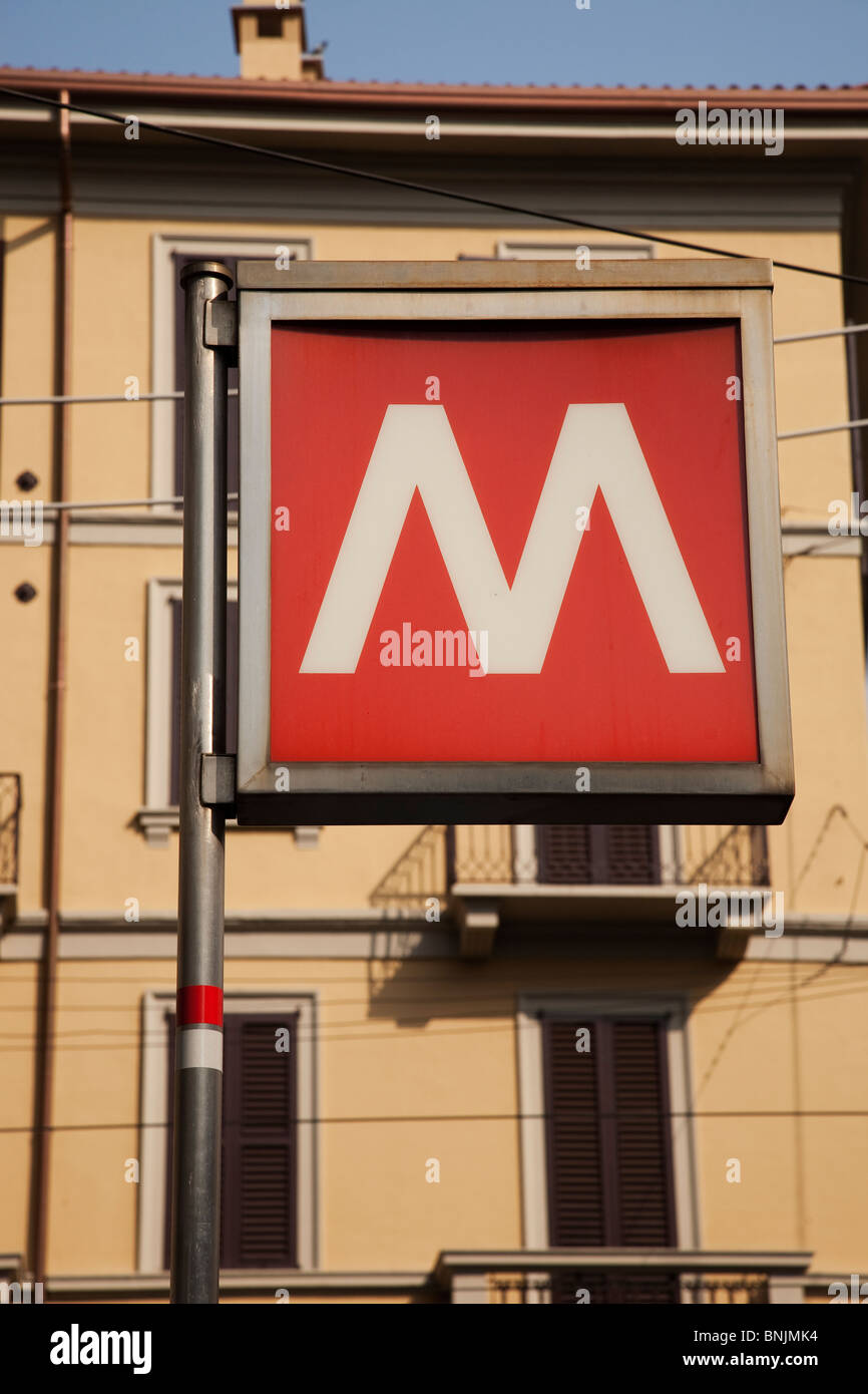 Milan transport hi-res stock photography and images - Alamy