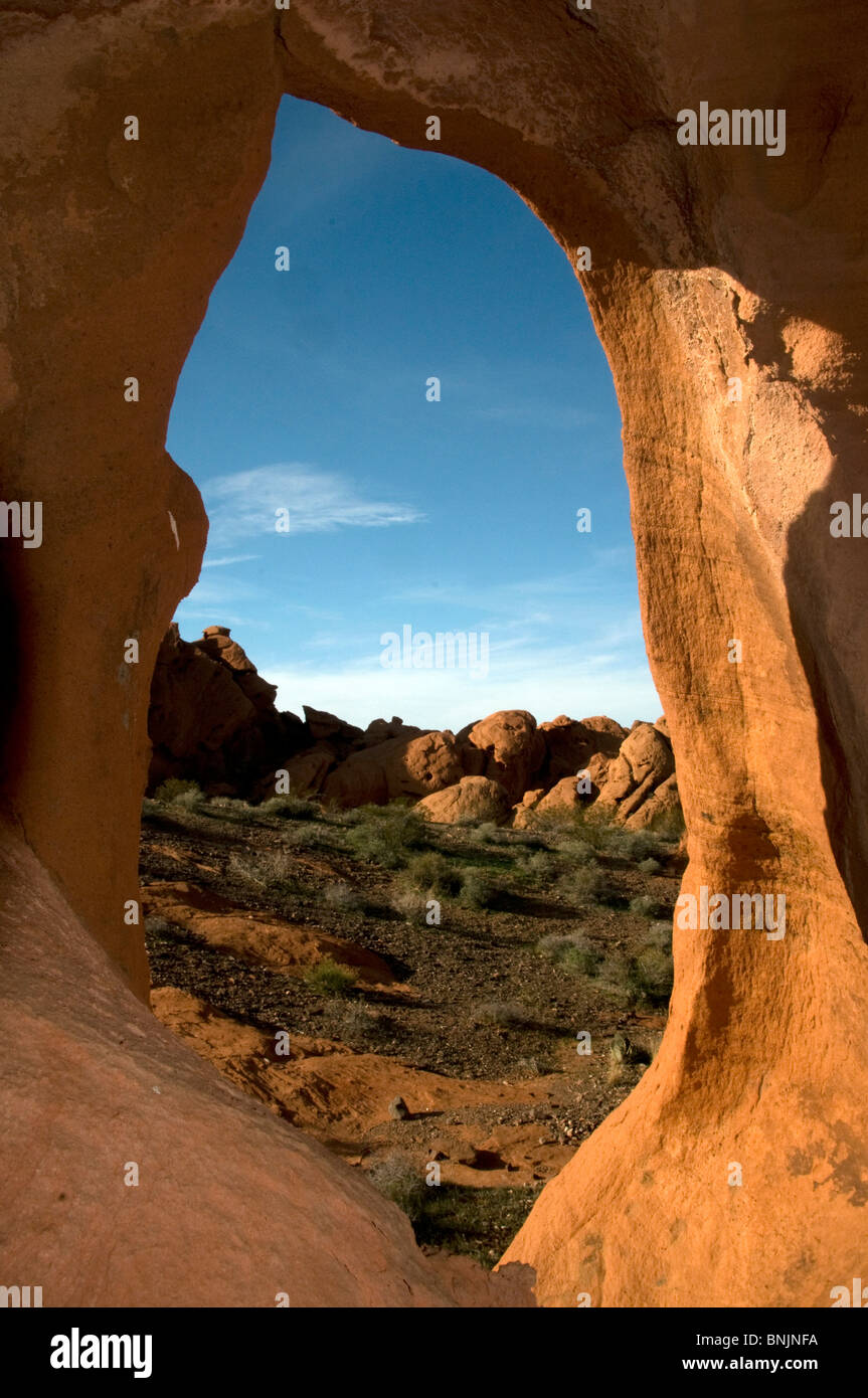 Aztec sandstone formation North shore Lake mead national recreation ...