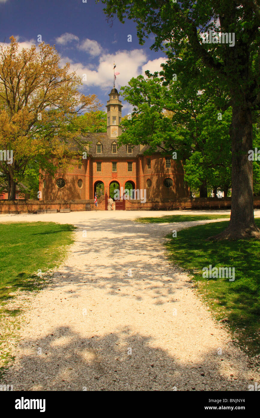 The Capitol Building in the Historic Area, Colonial Williamsburg ...