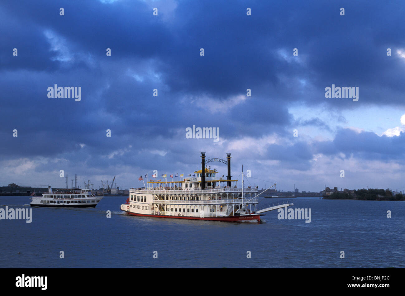 Paddle Wheeler Mississippi River New Orleans Louisiana USA North ...
