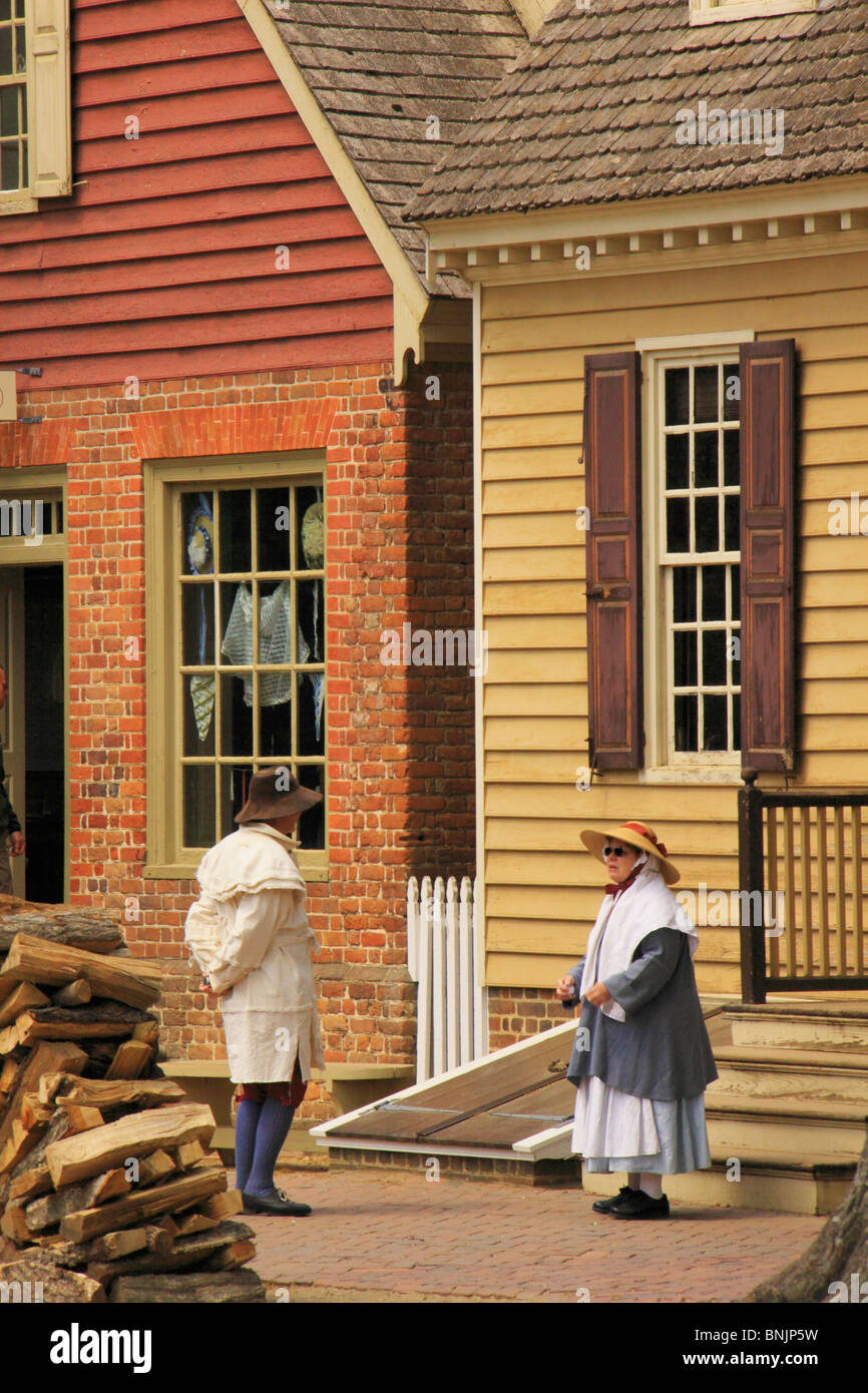 Costumed Interpreters outside their shops in the Historic Area ...