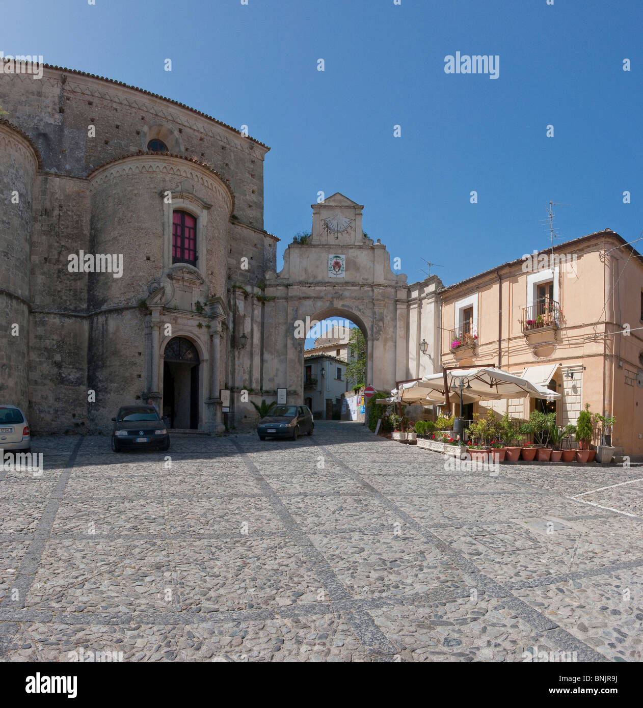 Gerace italy hi-res stock photography and images - Alamy