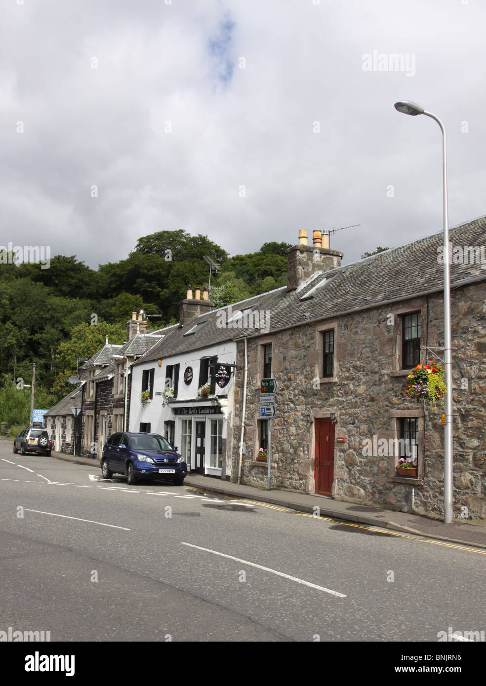 exterior of Deil's Cauldron public house Comrie Scotland Stock Photo ...