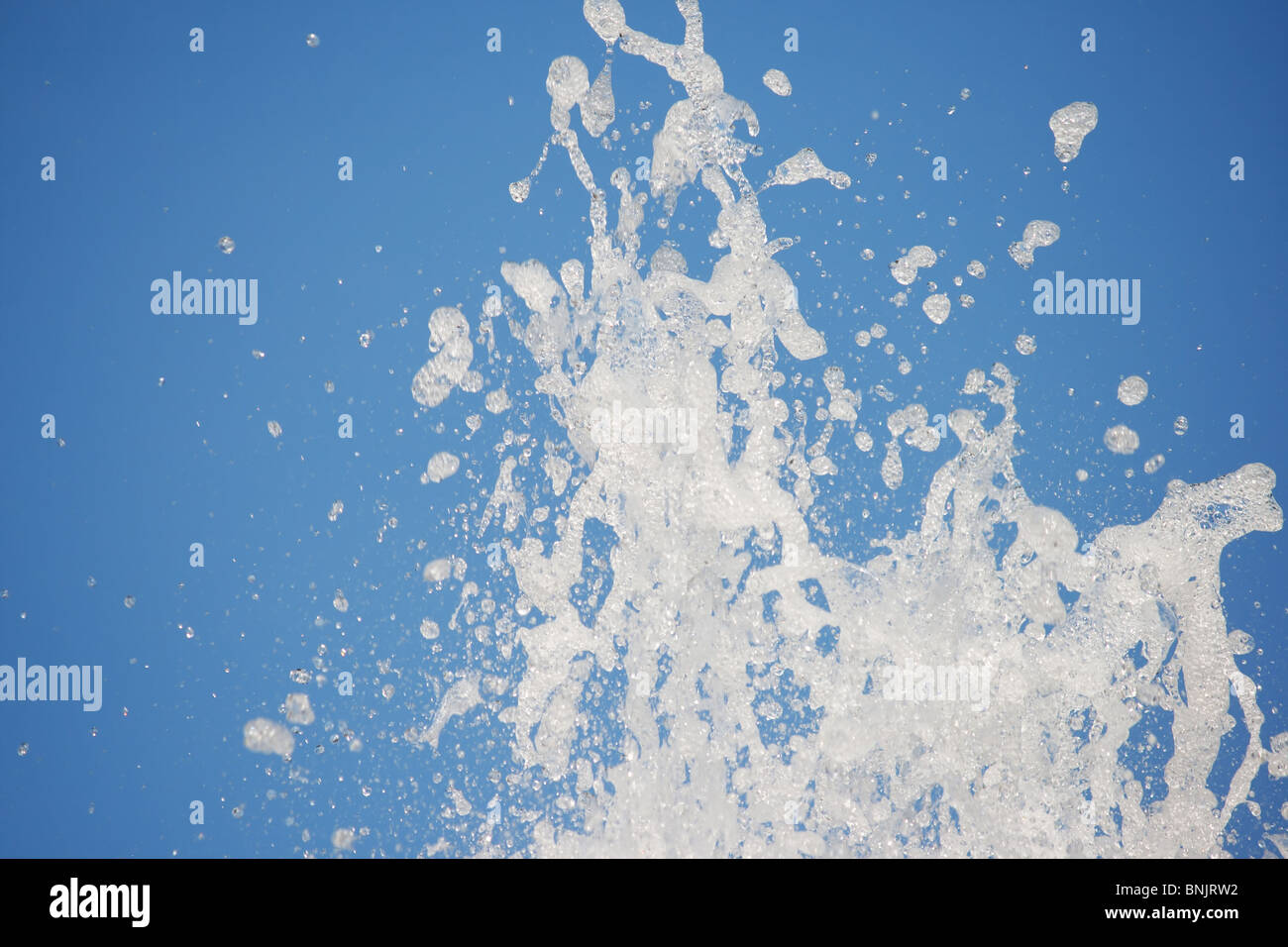 Fountain water splash hi-res stock photography and images - Alamy