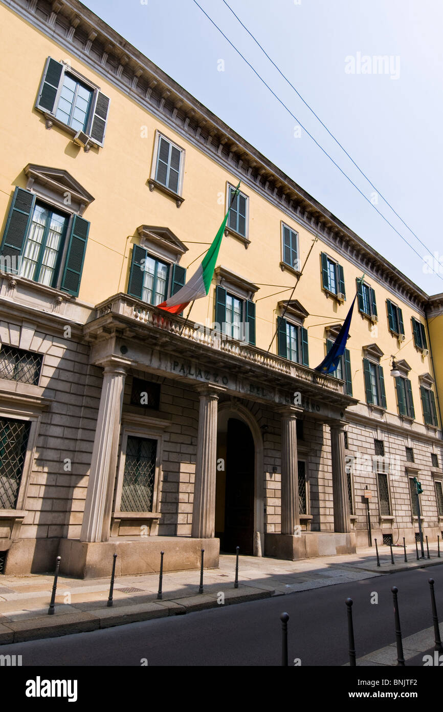 Prefettura building hi-res stock photography and images - Alamy