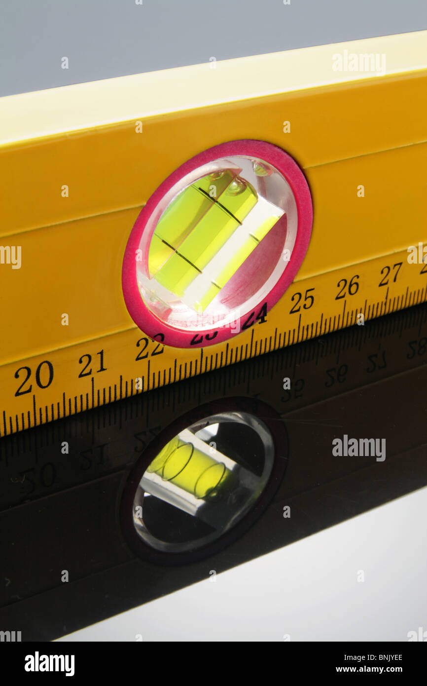 Alignment level hi-res stock photography and images - Alamy