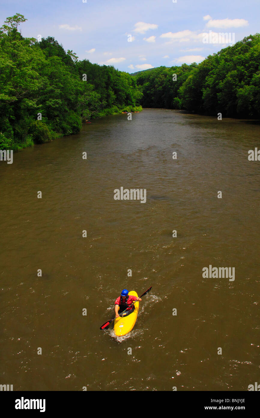 Kayaking on the Youghiogheny Scenic River, Sang Run, Maryland, USA ...