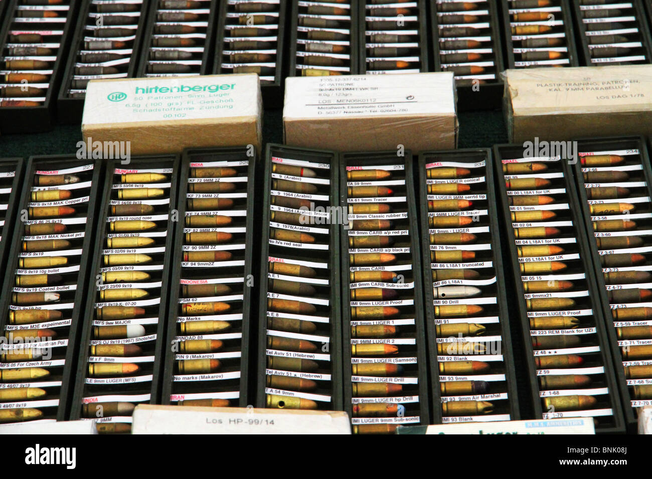 Tracer bullet hi-res stock photography and images - Alamy