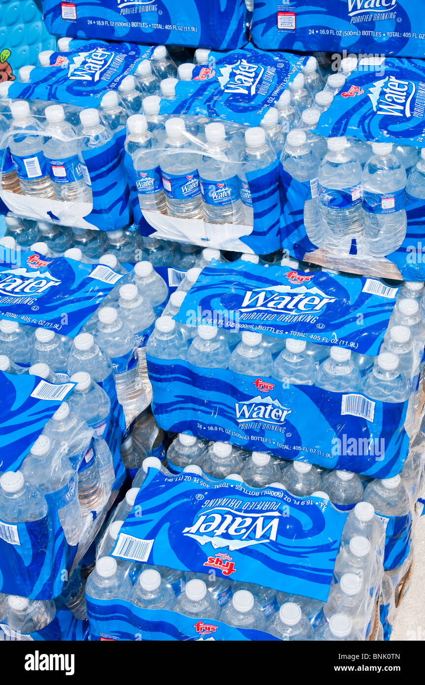 Purified bottled water hi-res stock photography and images - Alamy