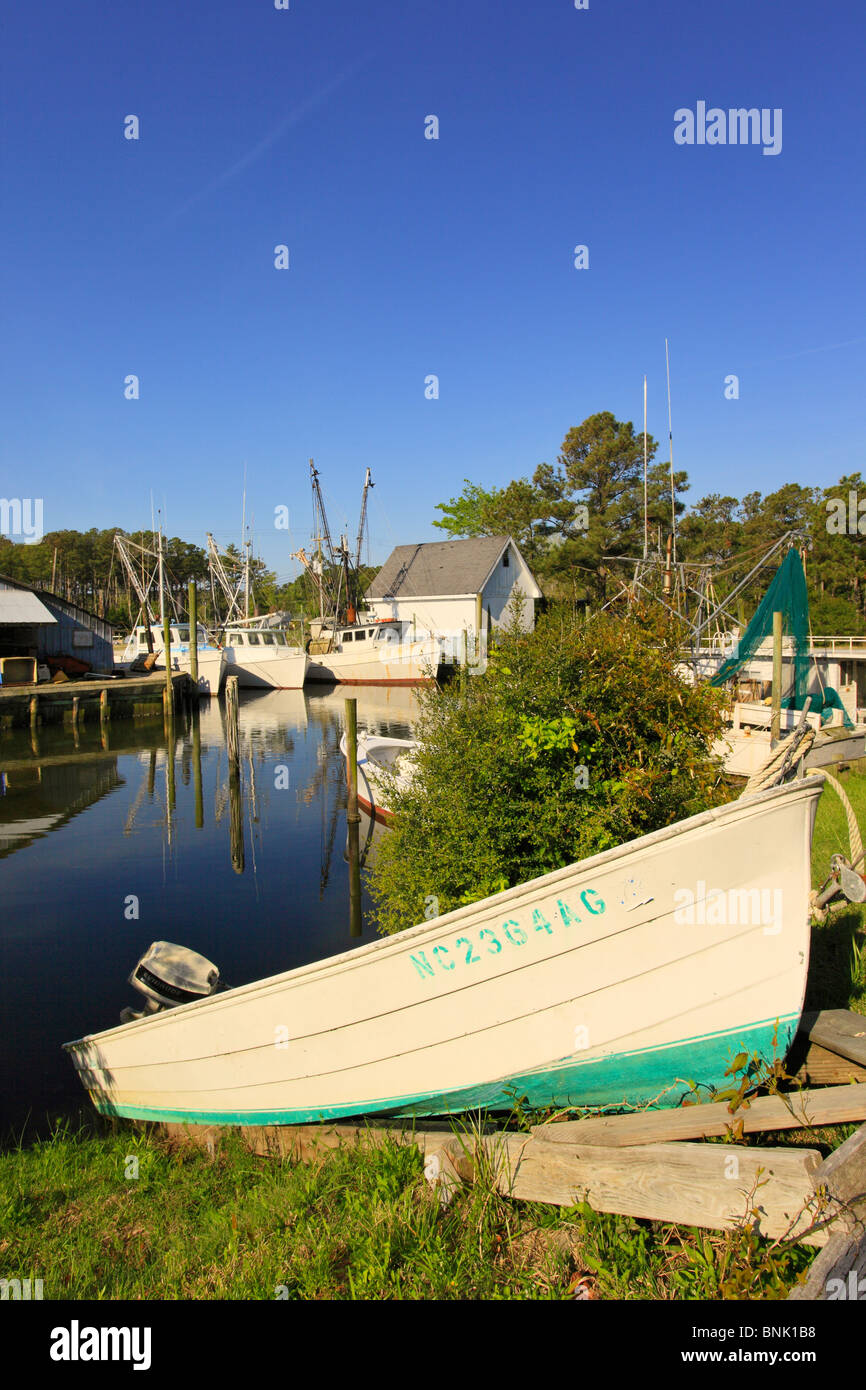 Fishing boat boats hi-res stock photography and images - Alamy